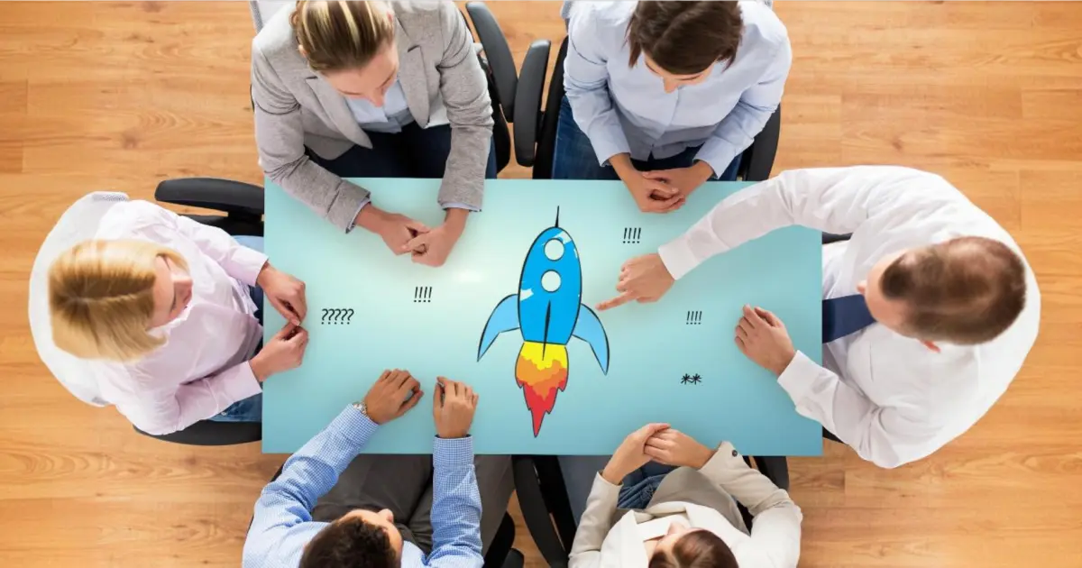 How to Build Your Dream Startup Team: Steps and Expert Tips | icanpreneur